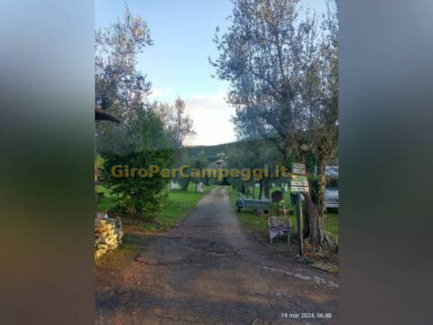 Camping Il Rocolo di Perugia (PG) - Giro Per Campeggi